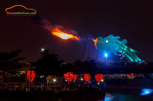 Du lịch Đà Nẵng: Cầu Rồng phun lửa lúc mấy giờ? - Thuê xe Kha Trần